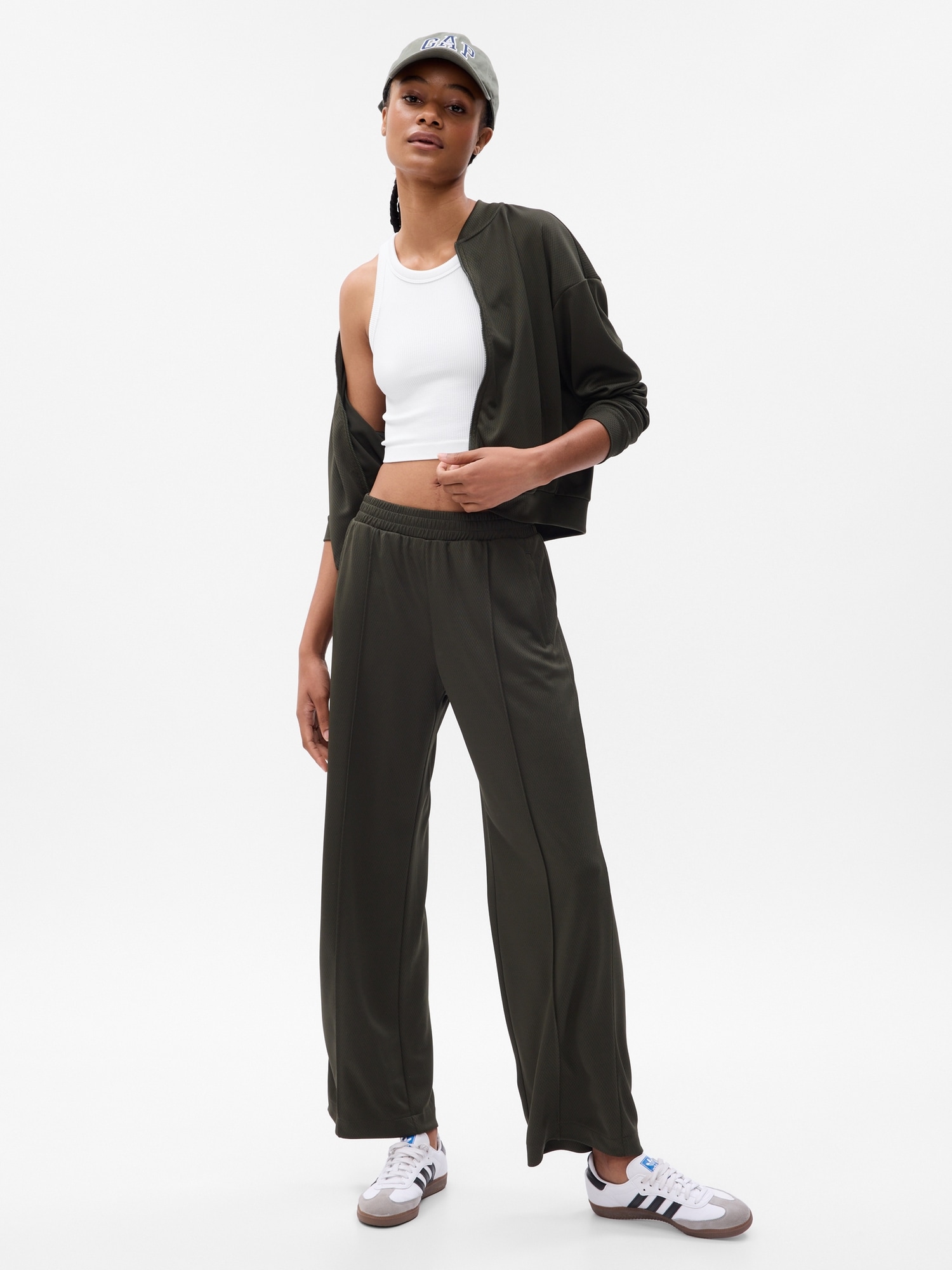 GapFit Seamless Rib Cropped Halter Tank Top | Gap