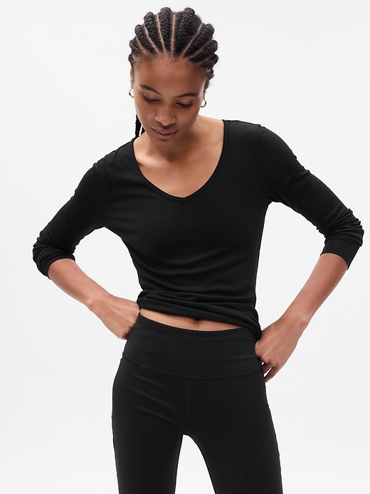 GapFit Mini Rib V-Neck T-Shirt | Gap