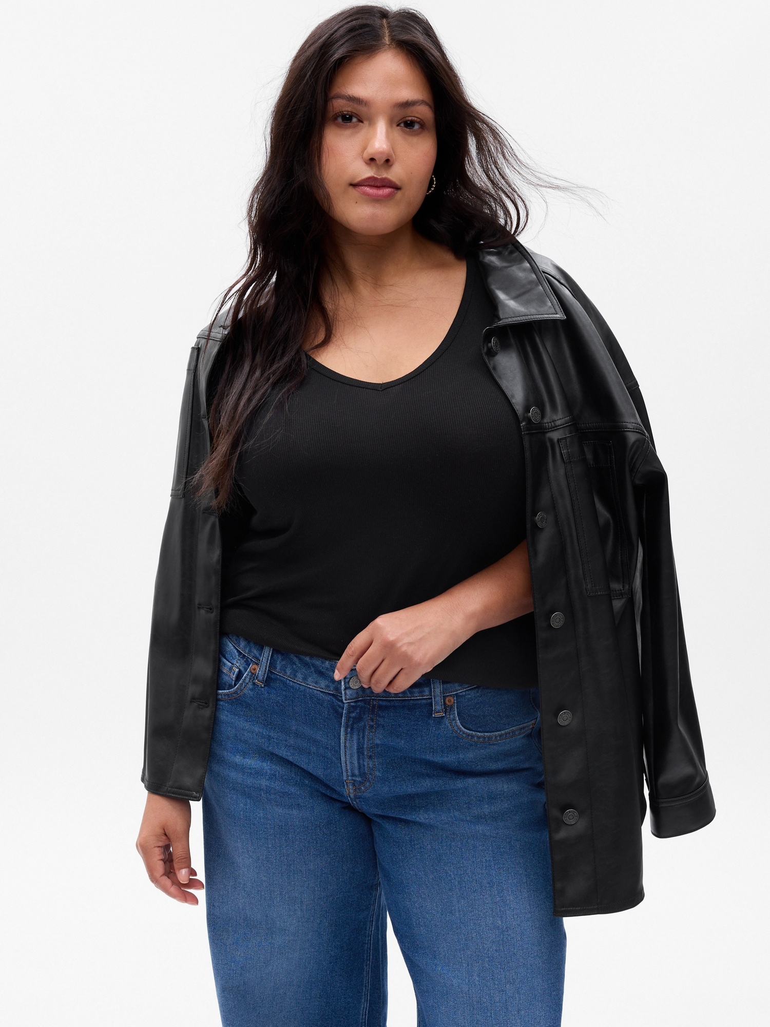 GapFit Mini Rib V-Neck T-Shirt | Gap