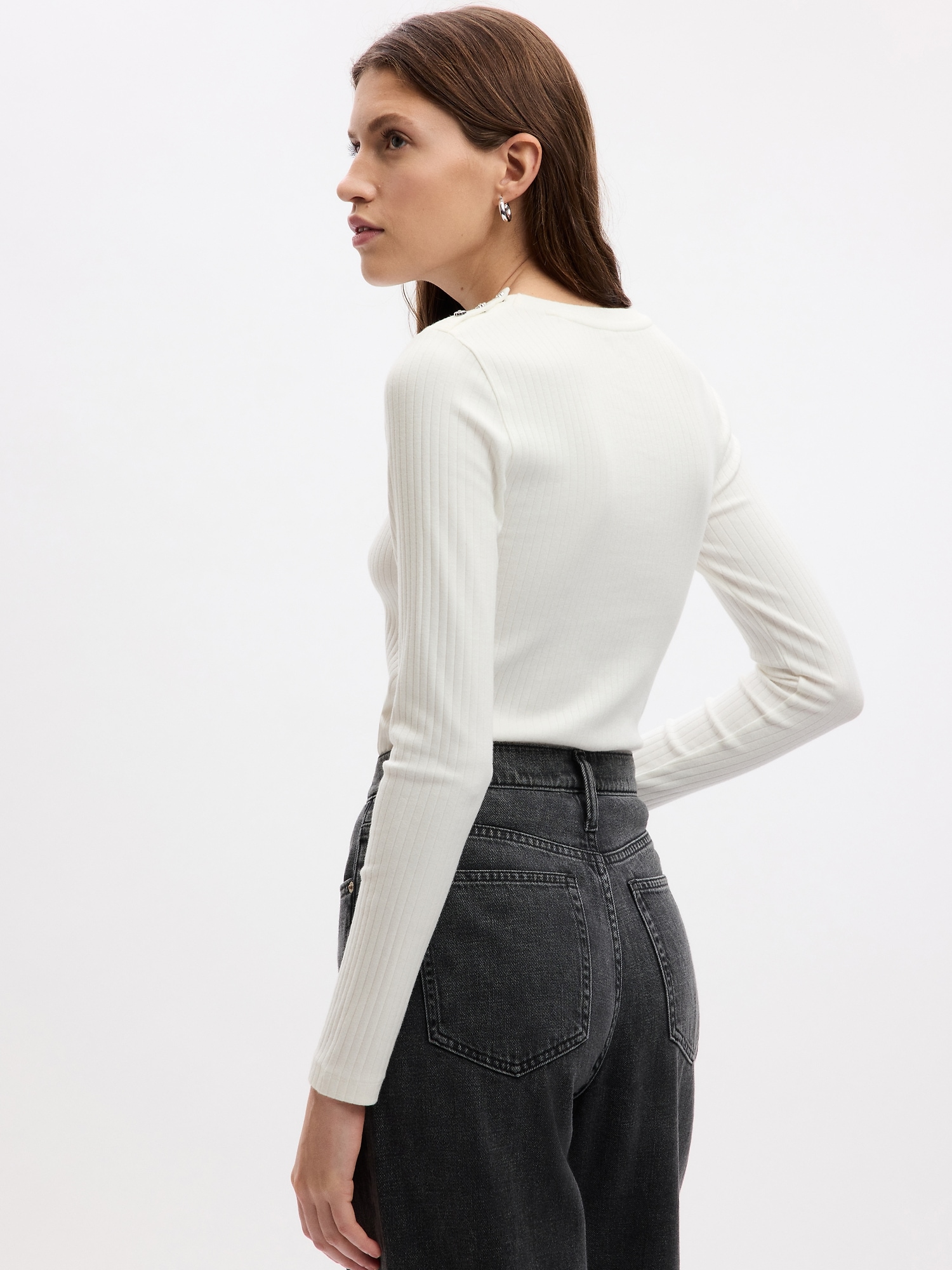 Modern Jewel-Button Rib T-Shirt | Gap