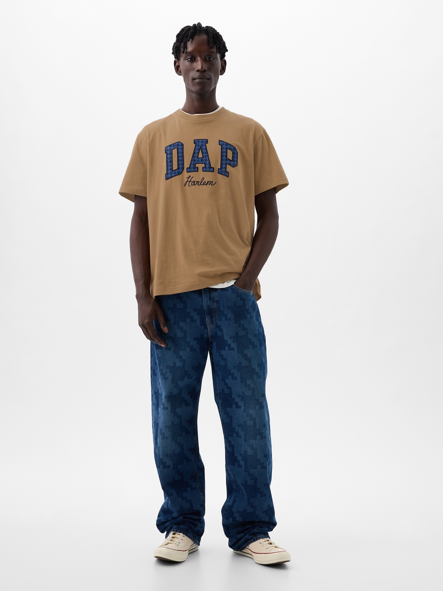 GAP × DAP Logo Graphic T-Shirt | Gap