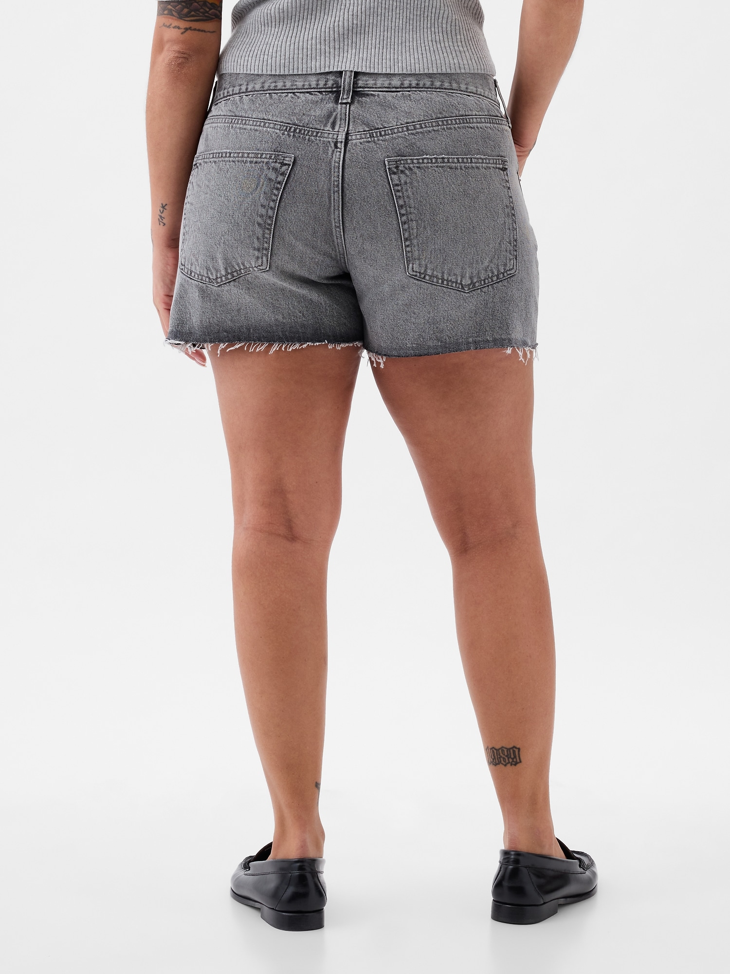 4" Low Rise Stride Denim Shorts | Gap