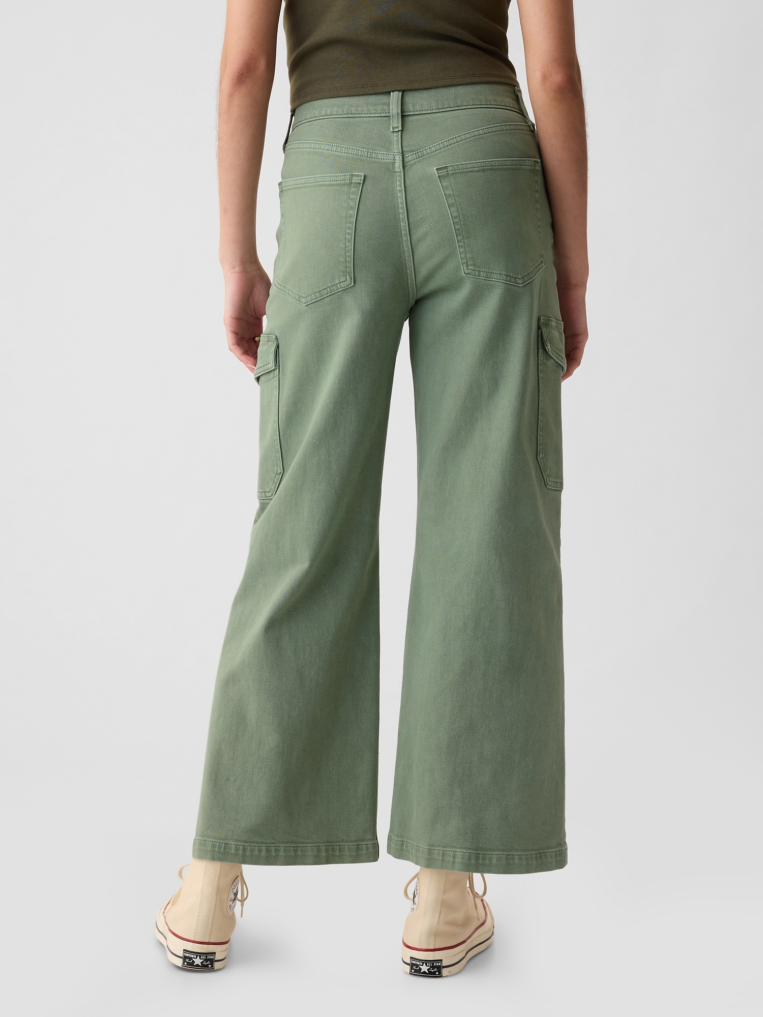 High Rise Stride Wide-Leg Cargo Ankle Jeans | Gap