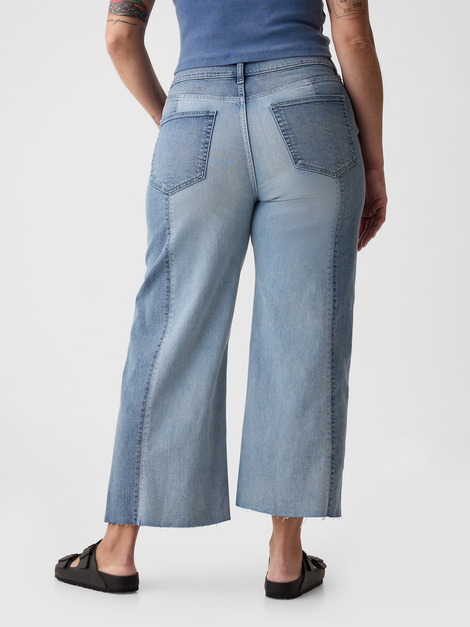 High Rise Stride Wide-Leg Ankle Jeans | Gap