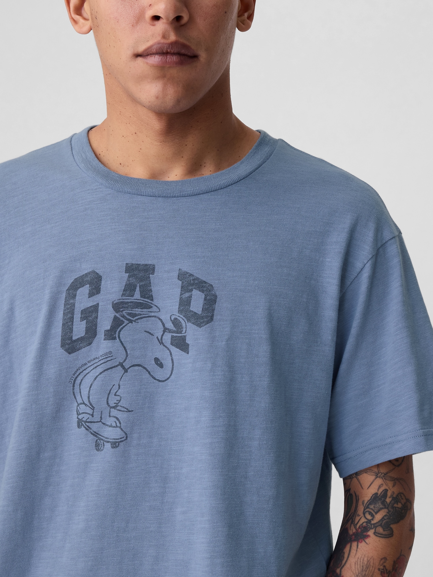 Gap Logo Peanuts Graphic T-Shirt | Gap
