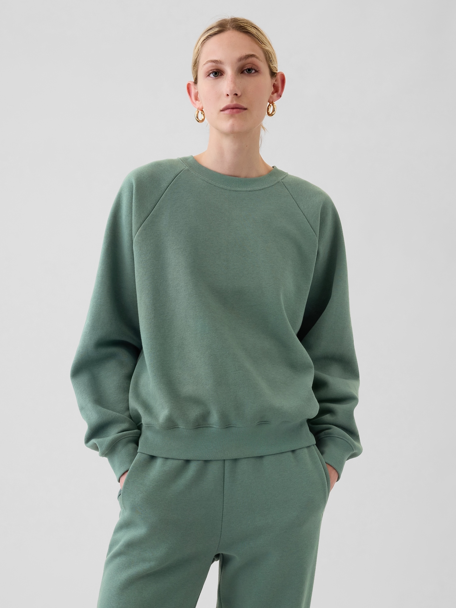 Vintage Soft Raglan Sweatshirt | Gap