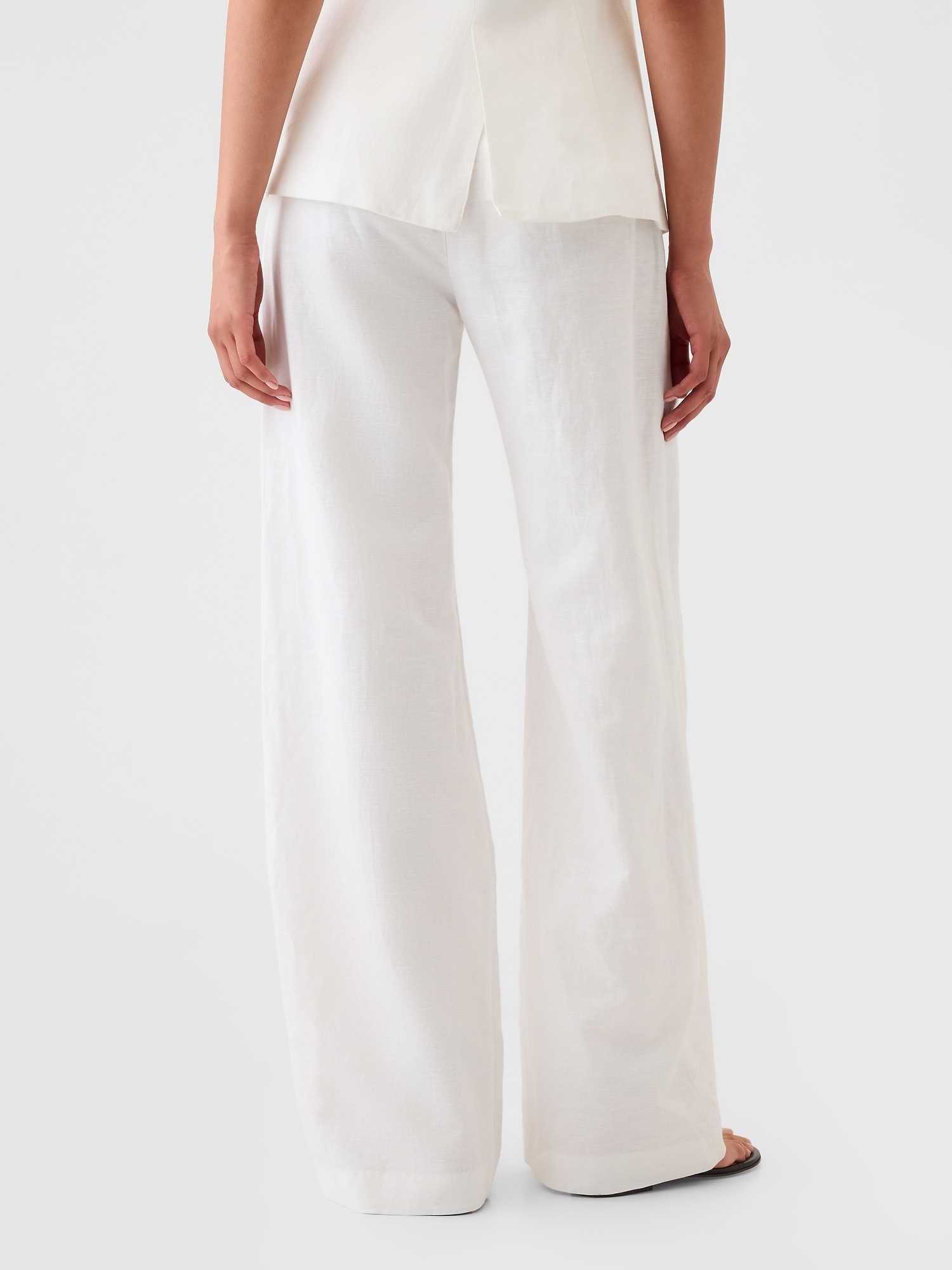365 High Rise Linen-Cotton Trousers | Gap
