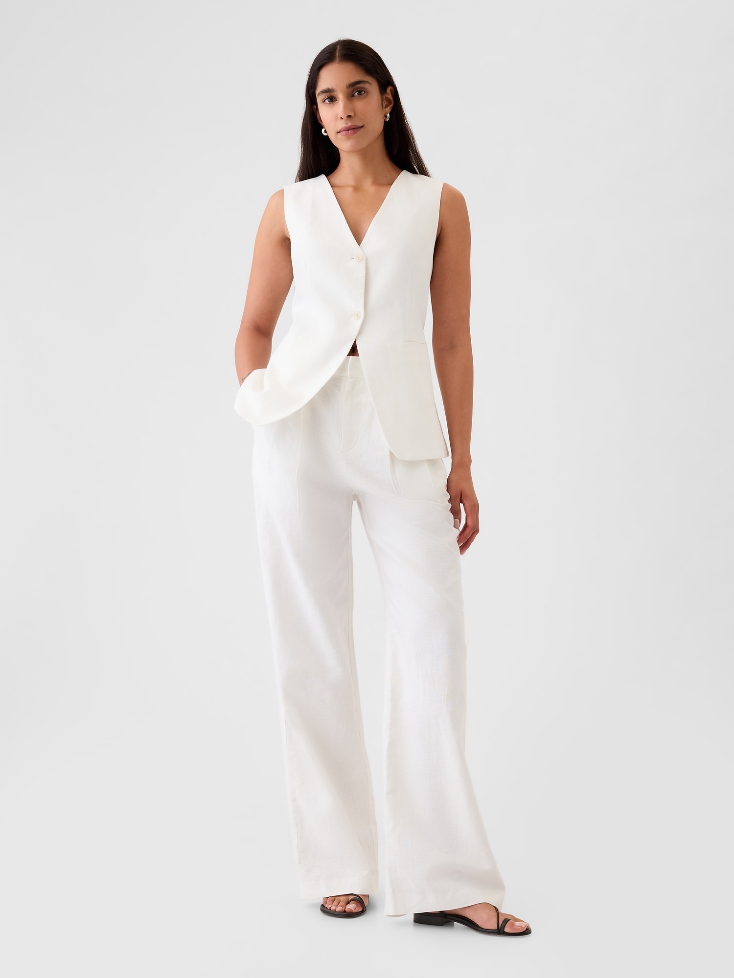 Linen-Cotton Longline Vest | Gap