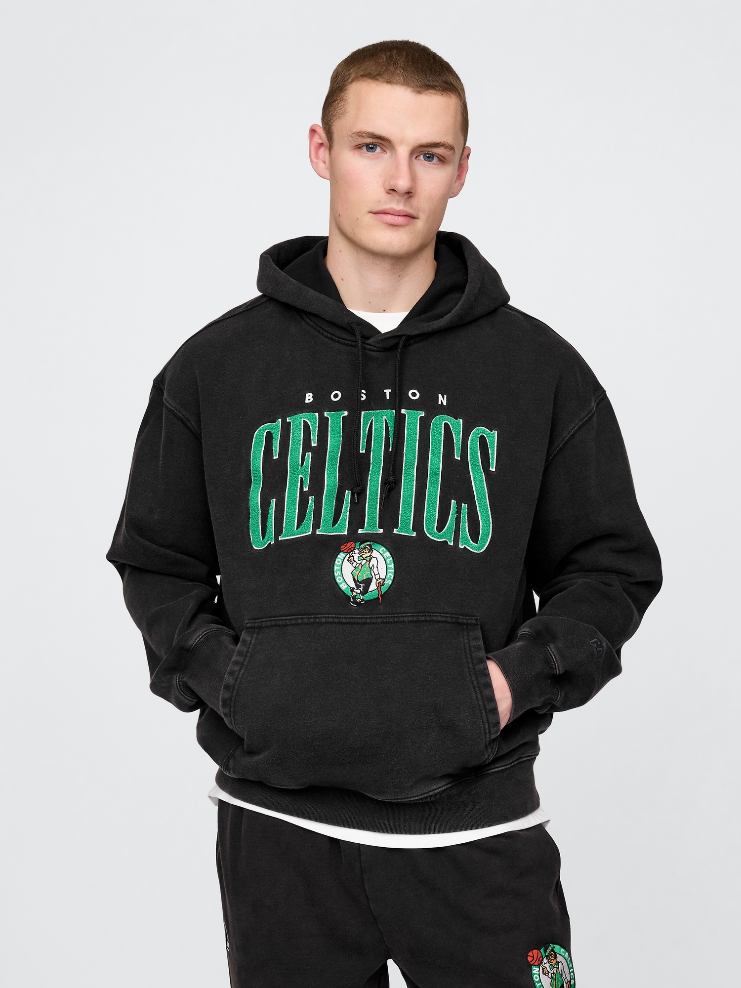 Gap Nba Boston Celtics Logo Heavyweight Hoodie | ModeSens